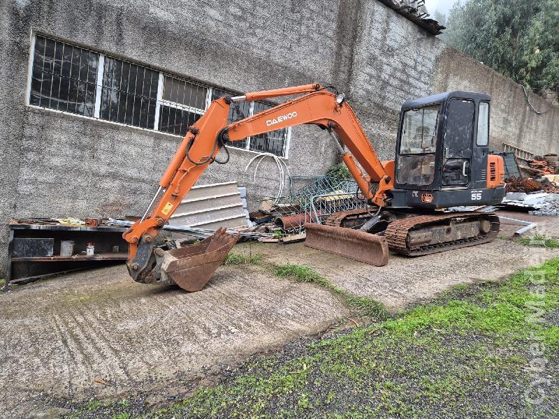 Máquina Daewoo 55 - Cyber Madeira
