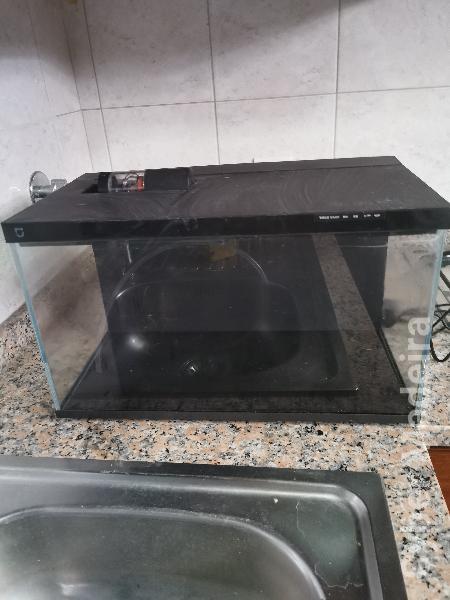 Xiaomi smart fish aquarium - Cyber Madeira