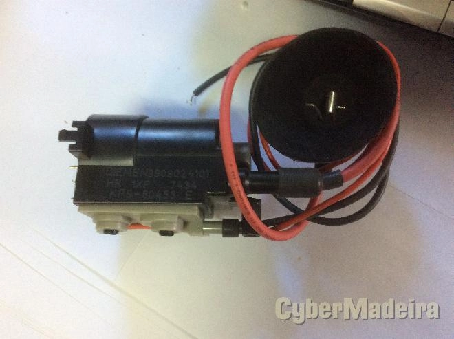 Transformador de linhas HR7434 - Cyber Madeira